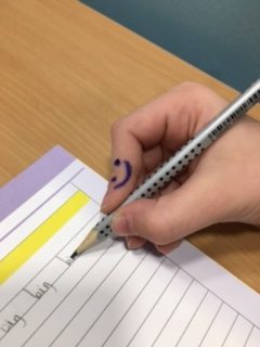 Improve Handwriting with Triangular Pens and Pencils